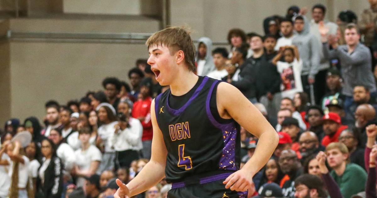 Downers Grove North slows it down, upsets Bolingbrook in Class 4A Benet ...