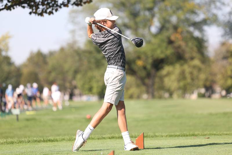 Photos: Lemont Class 2A Boys Golf Sectional – Shaw Local