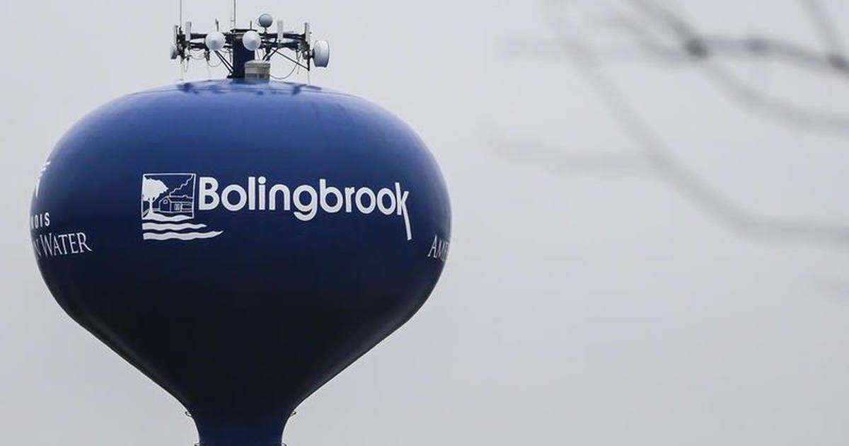 Bolingbrook police officers saved man’s life – Shaw Local