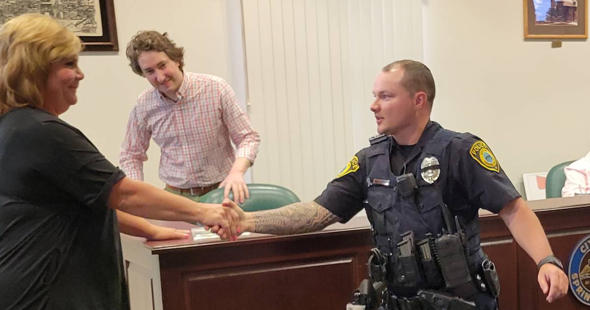 New Spring Valley officer introduced to City Council – Shaw Local