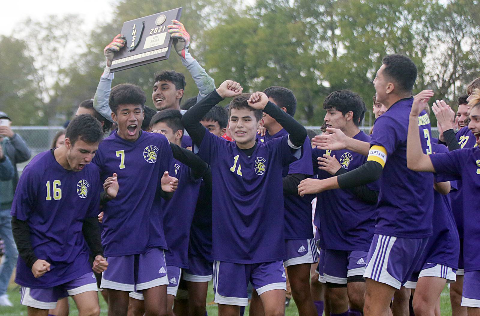 Class 1A IVC Boys Soccer Sectional: Mendota tops Quincy Notre Dame to ...