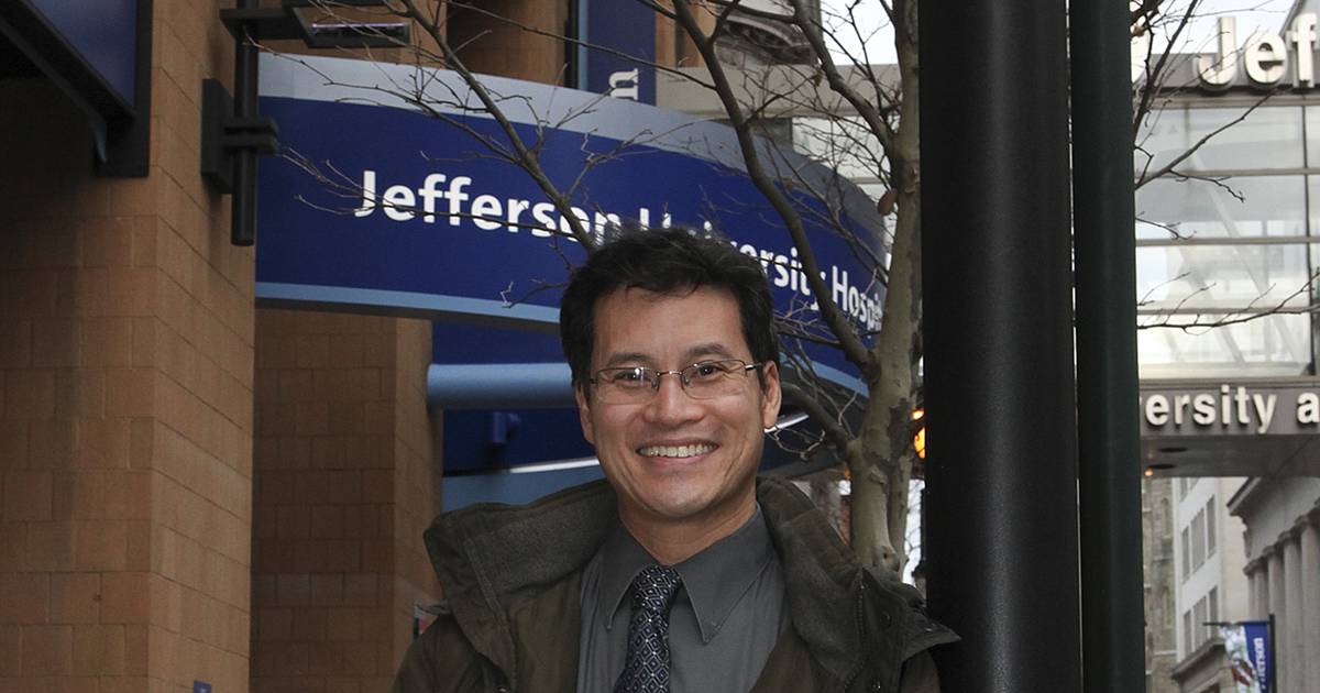 Former kicker Reggie Ho has fond memories of Notre Dame’s 1988 ...