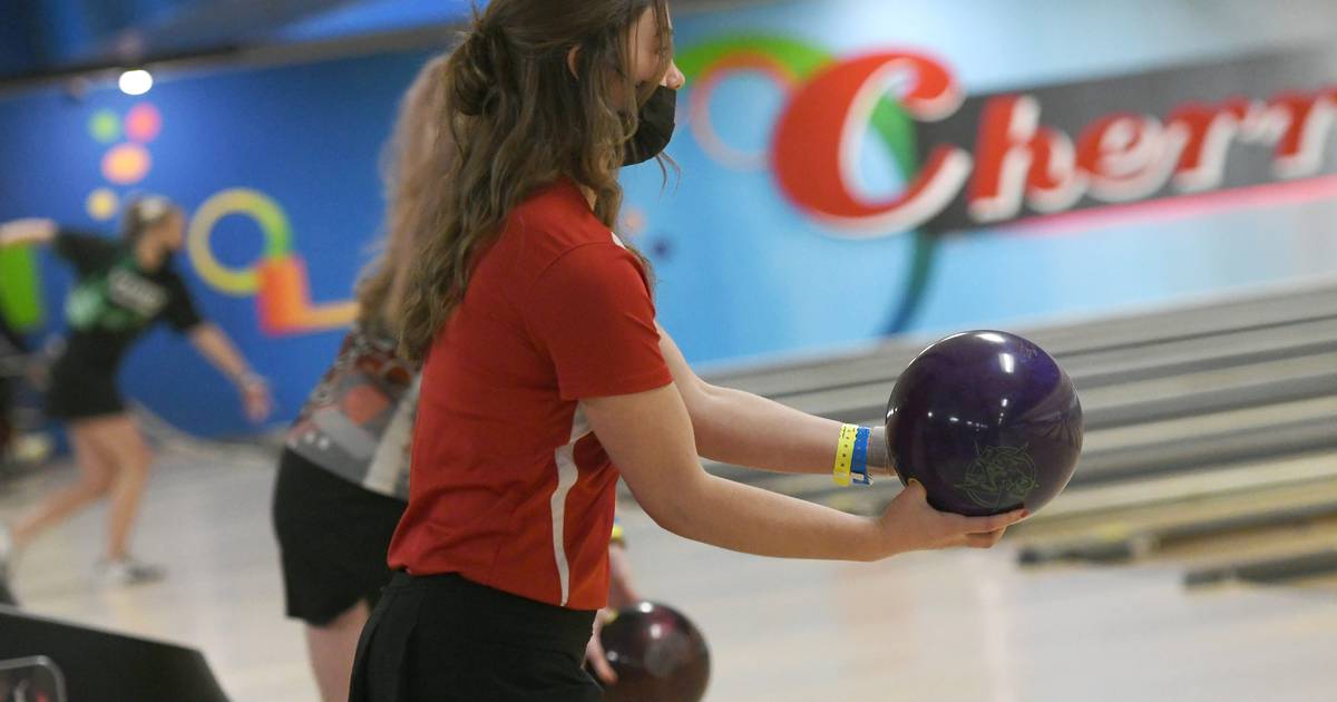 Girls bowling: Oregon’s Ava Wight finishes record run at IHSA State ...