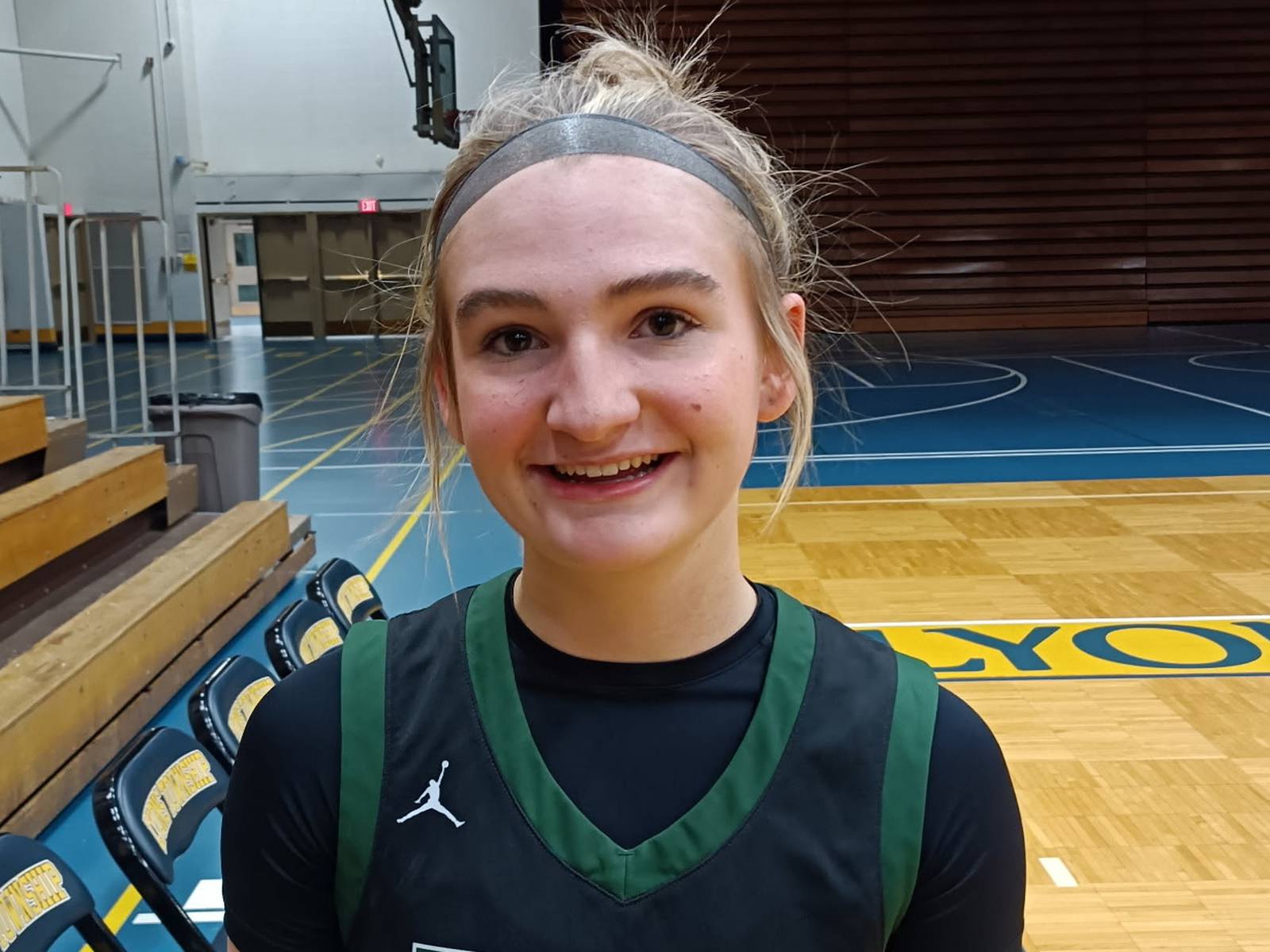 Nina Hendricksen scores career-high 19 points, drives Glenbard West to ...