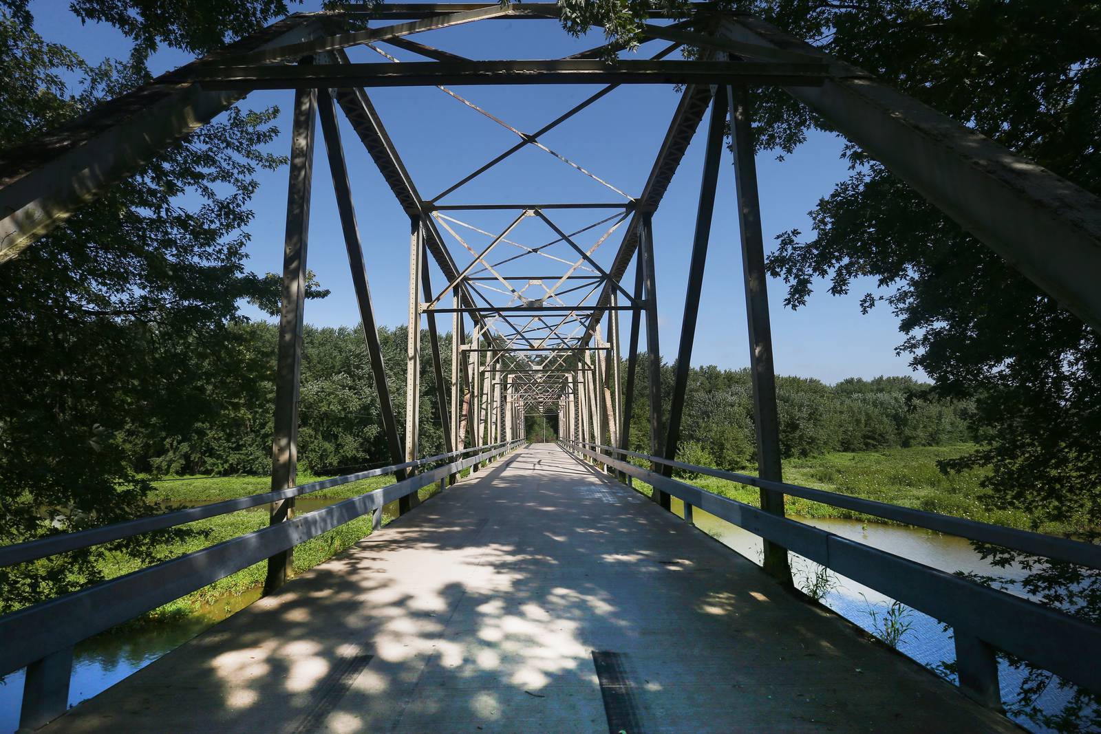 Photos: Inspection begins on Slough Bridge in Peru – Shaw Local