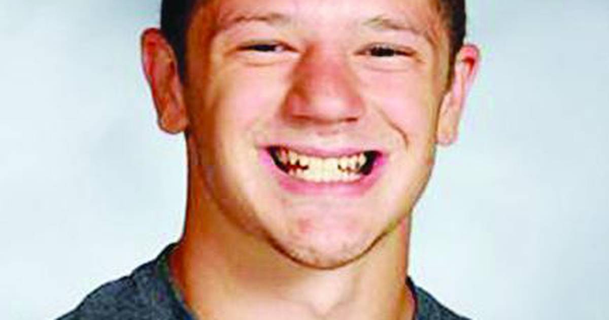 St. Charles East wrestler Joe Ruffino named St. Charles Bank & Trust ...