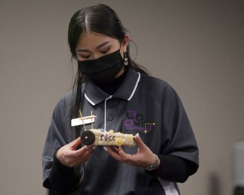 Photos: Students build cars out of food for the IVCC Edible Car Contest ...