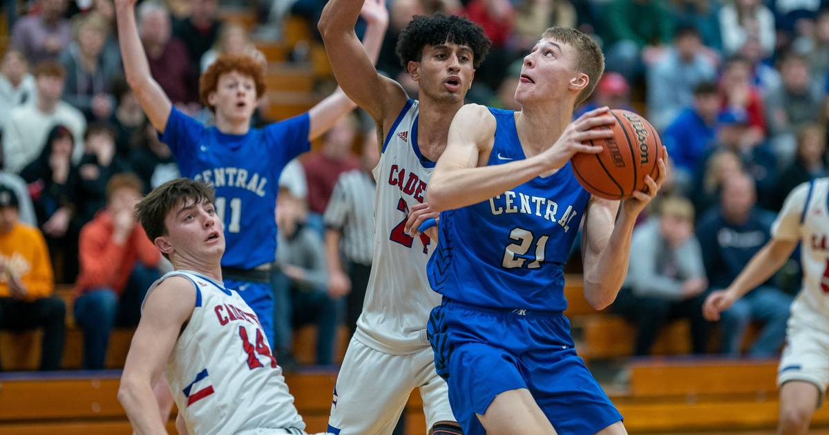 Boys Basketball: Drew Scharnowski, Burlington Central start fast, beat ...