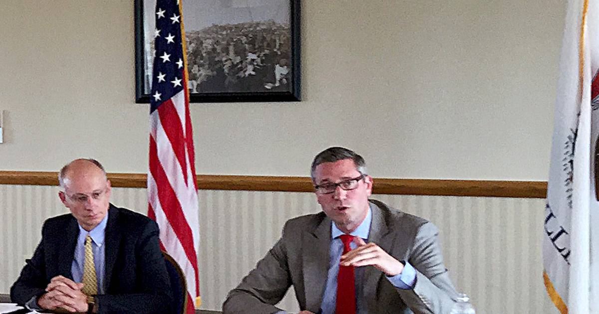 Illinois Treasurer Michael Frerichs attends NIU roundtable on MAP ...