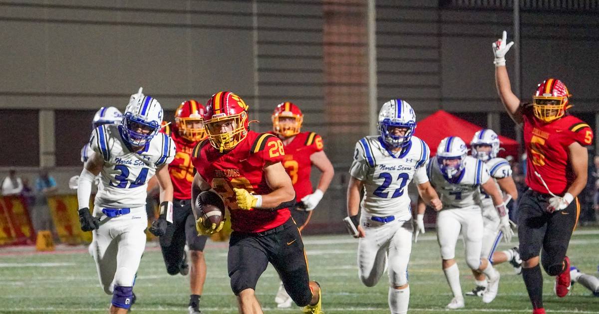Nathan Whitwell’s five second-half touchdowns helps Batavia pull away ...