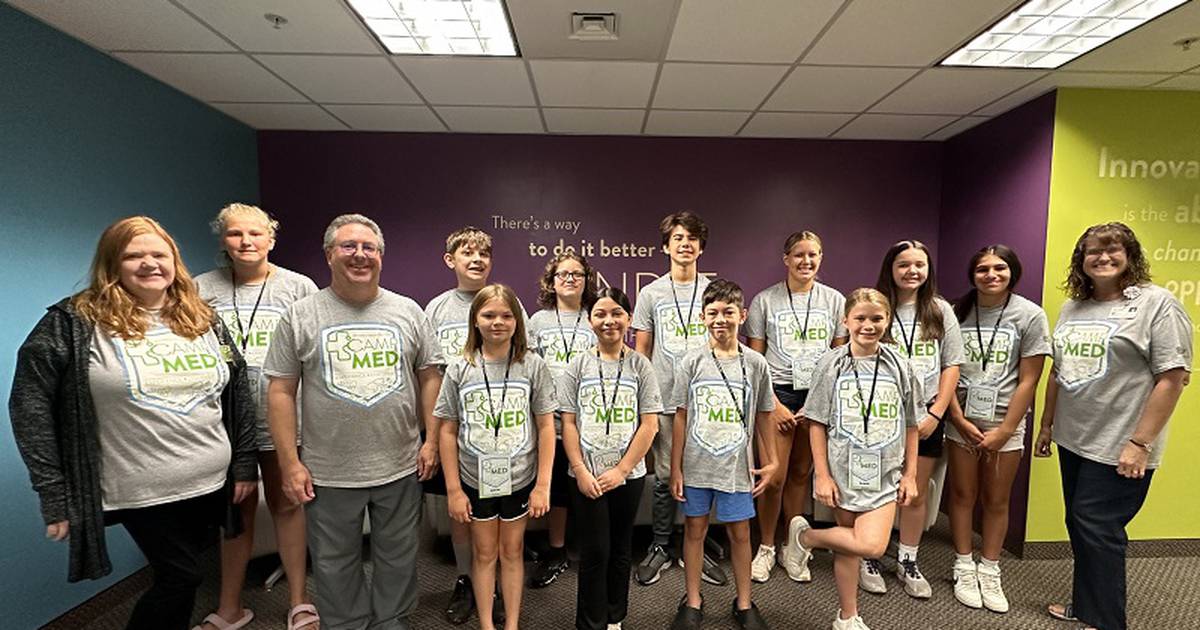OSF St. Luke hosts Camp Med for junior high students – Shaw Local