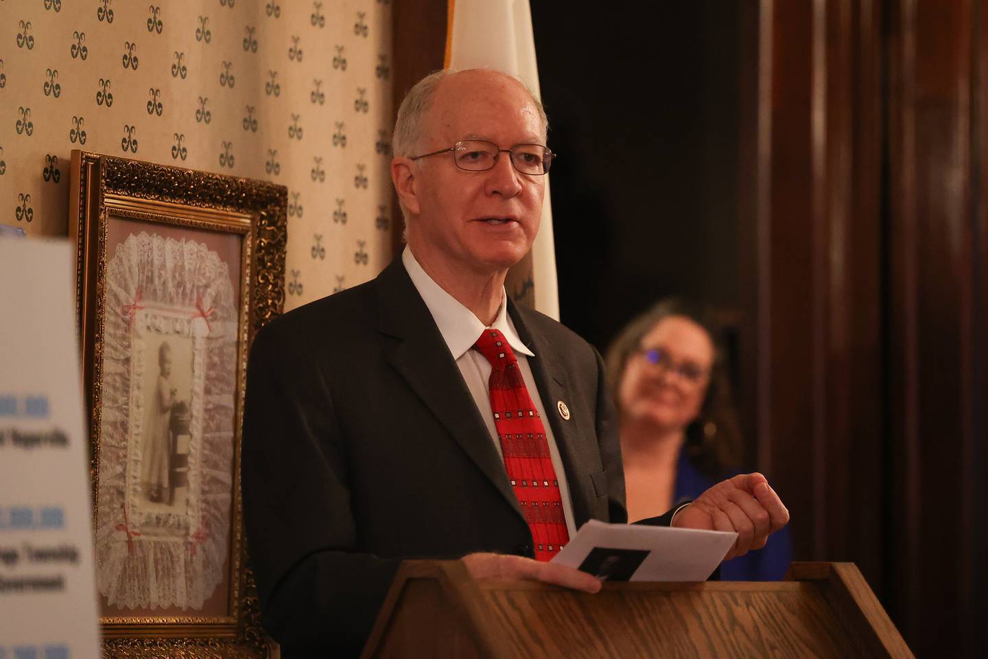 ‘Prepared for anything’: Krishnamoorthi far outpaces suburban peers in ...