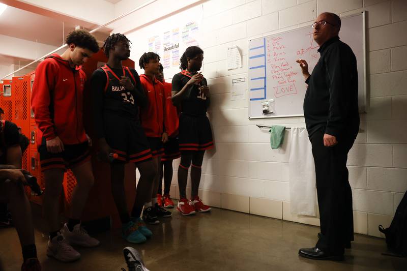 Photos: Bolingbrook vs. Romeoville Boys Basketball – Shaw Local