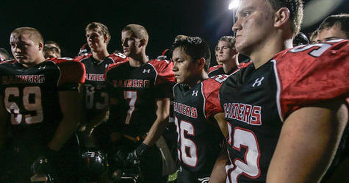 Huntley football team hopes to rise above ‘average’ record – Shaw Local