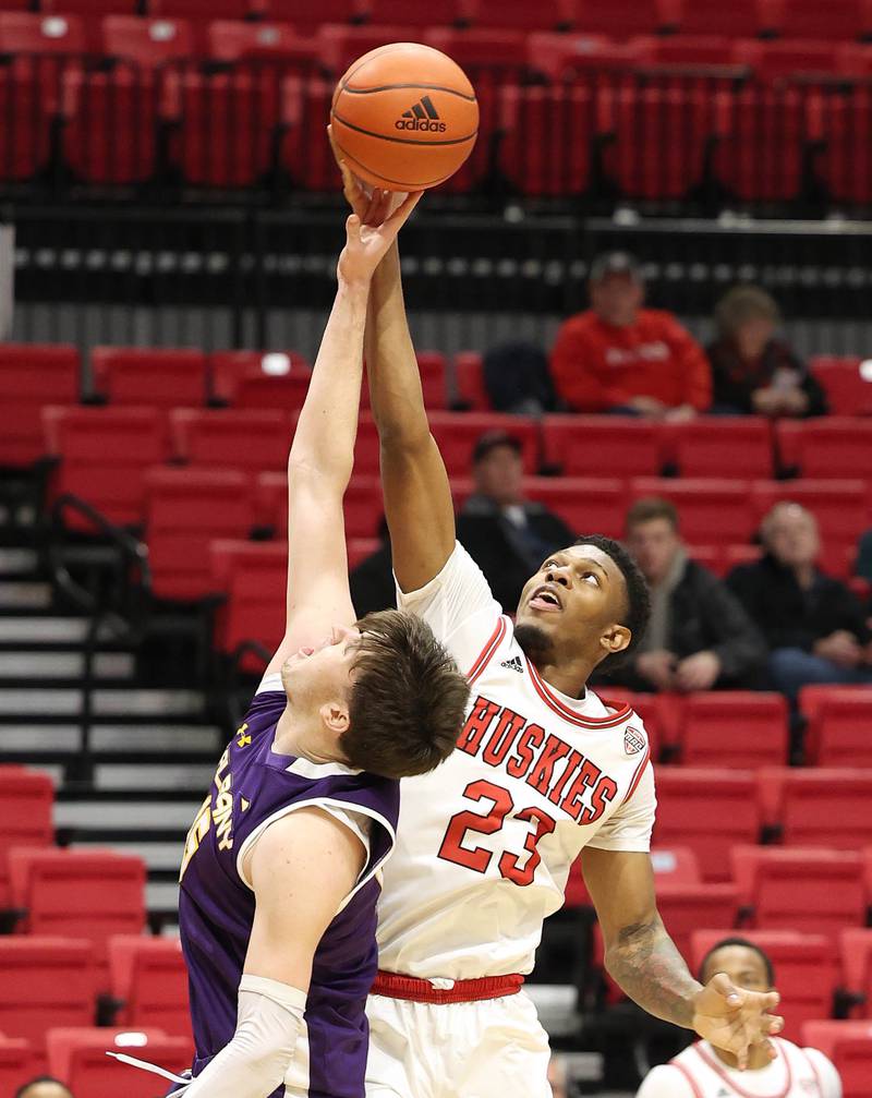 Photos: NIU mens basketball hosts Albany Tuesday – Shaw Local