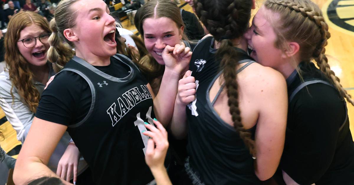 Photos: Kaneland, Sycamore meet in Class 3A sectional semifinal – Shaw Local