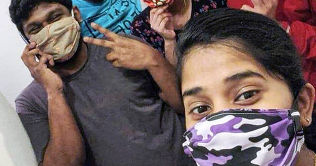 Face value: Organizations team up to make 4,000 masks for the community ...