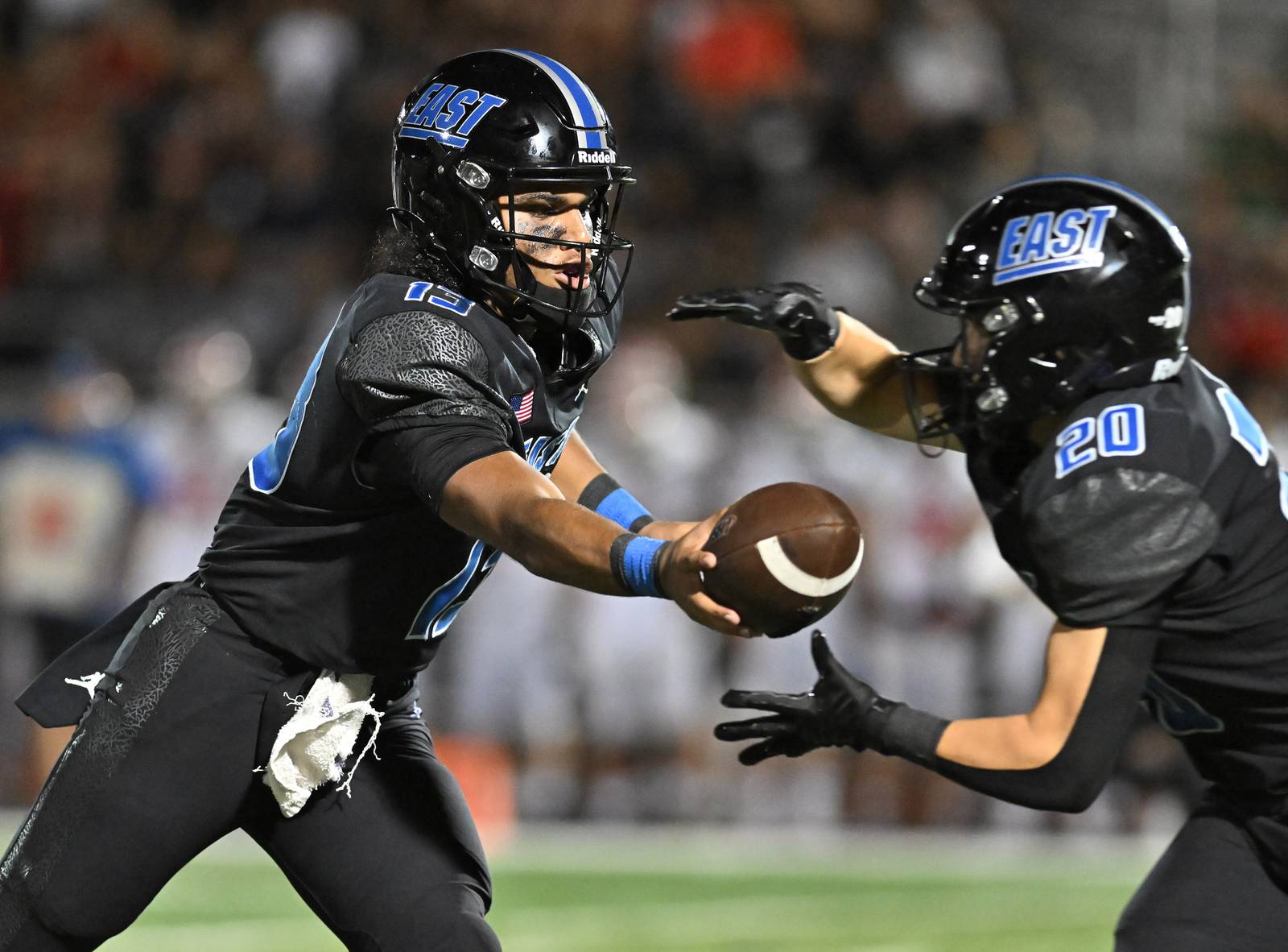 Jonas Williams throws for 327 yards, four TDs in Lincoln-Way East debut ...