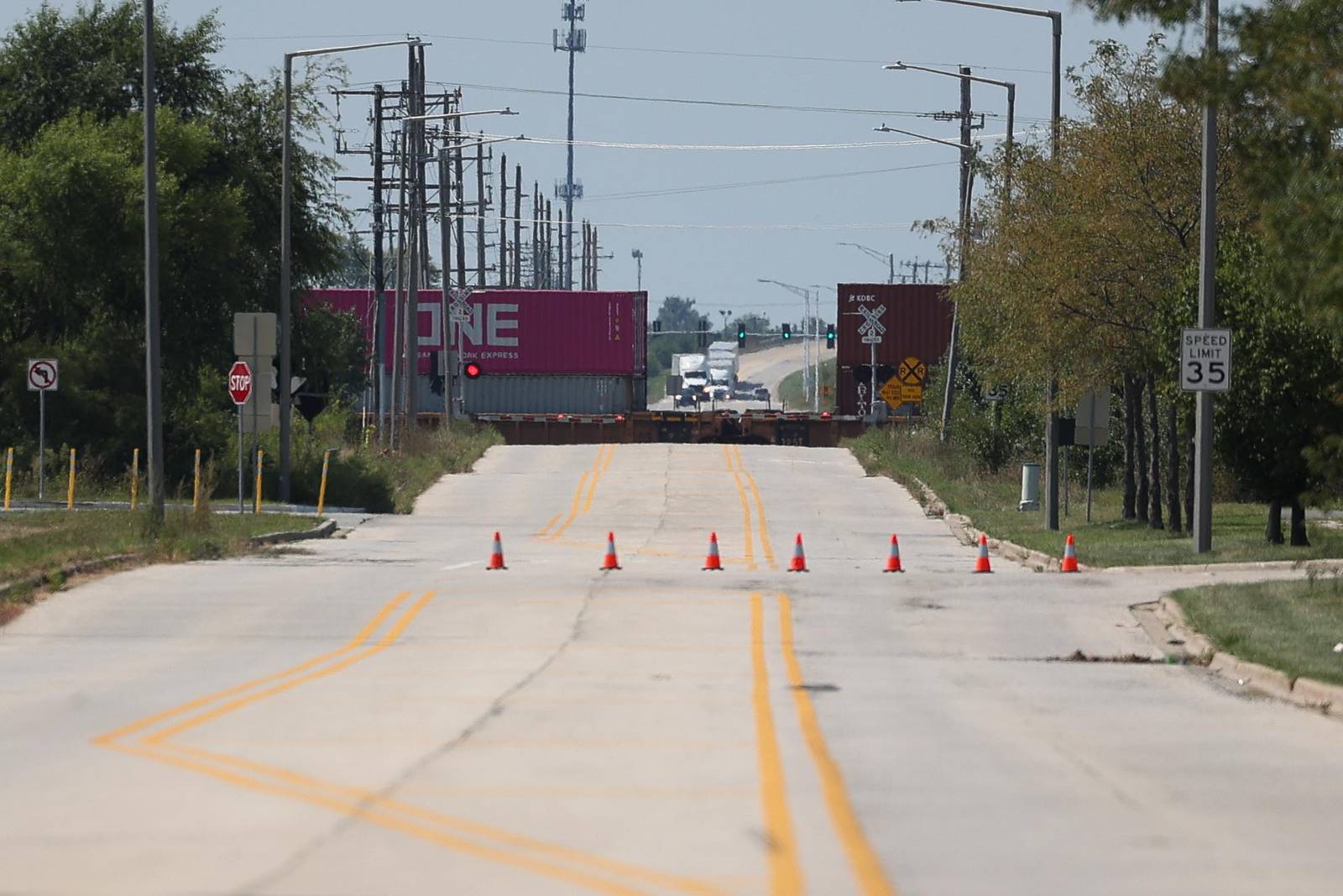 Millsdale Road railroad crossing in Joliet reopened – Shaw Local