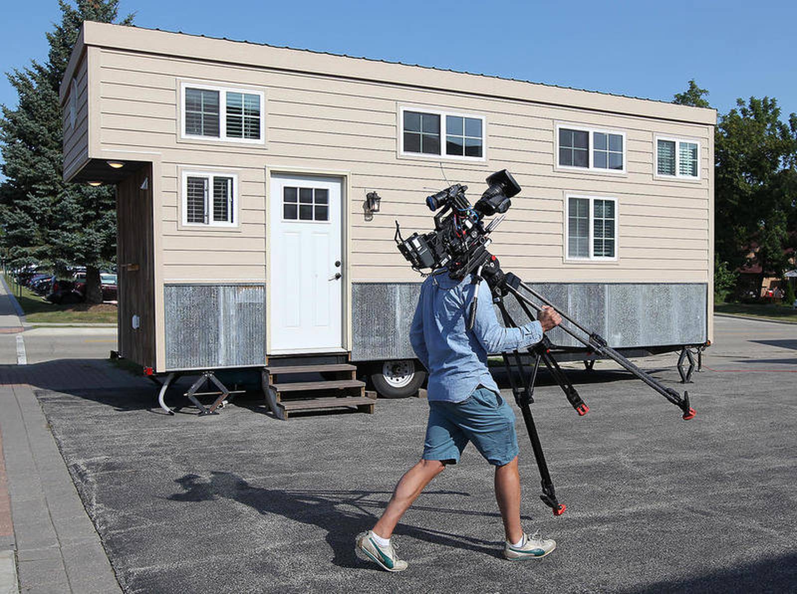 HGTV's 'Tiny House Hunters' comes to Crystal Lake – Shaw Local
