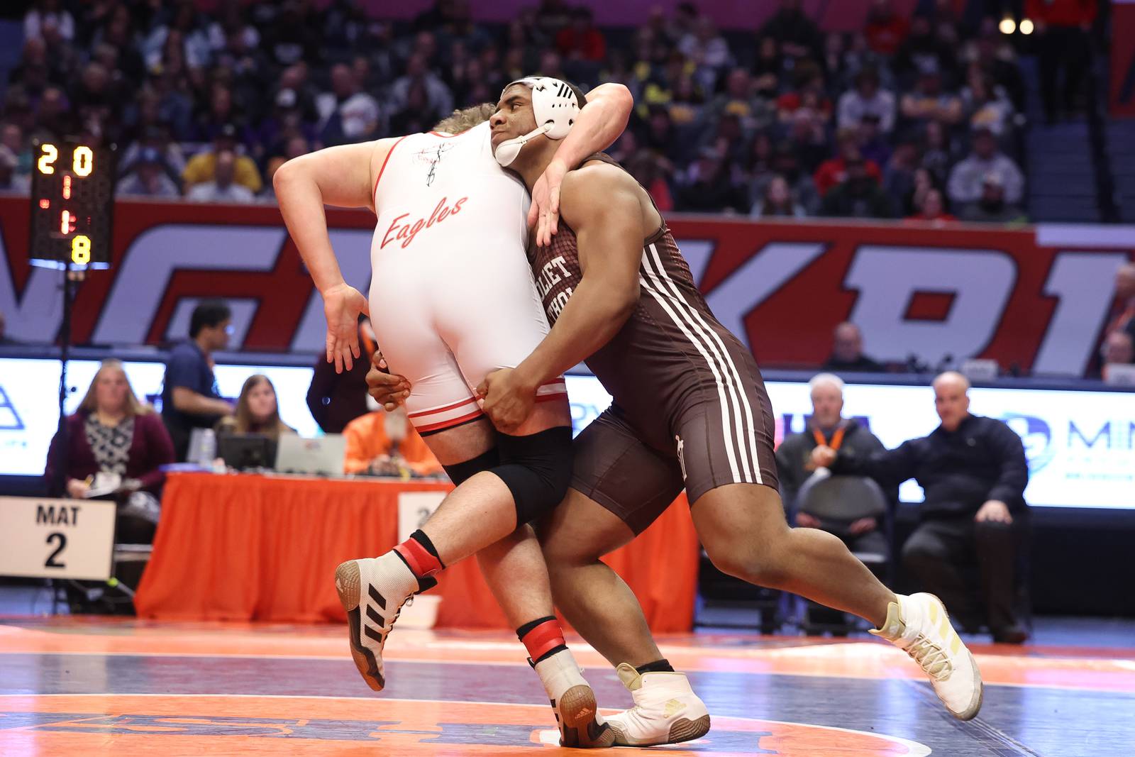 Wrestling: Four local champions crowned at IHSA state finals – Shaw Local
