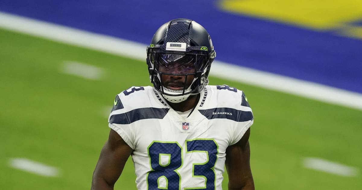 Report: Bears WR David Moore arrested on drug, weapons charges after ...