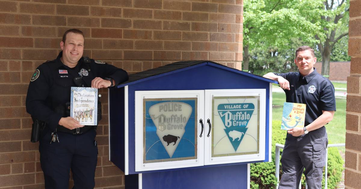 Buffalo Grove Police open little free library at station – Shaw Local