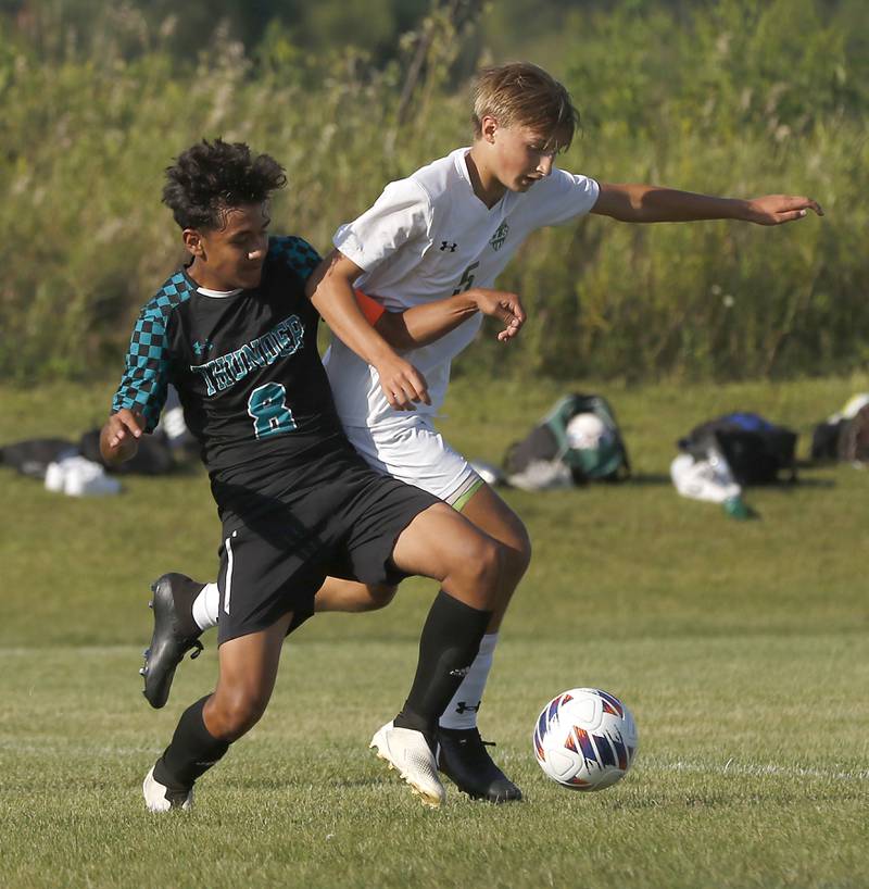 Photos: Crystal Lake South vs. Woodstock North soccer – Shaw Local