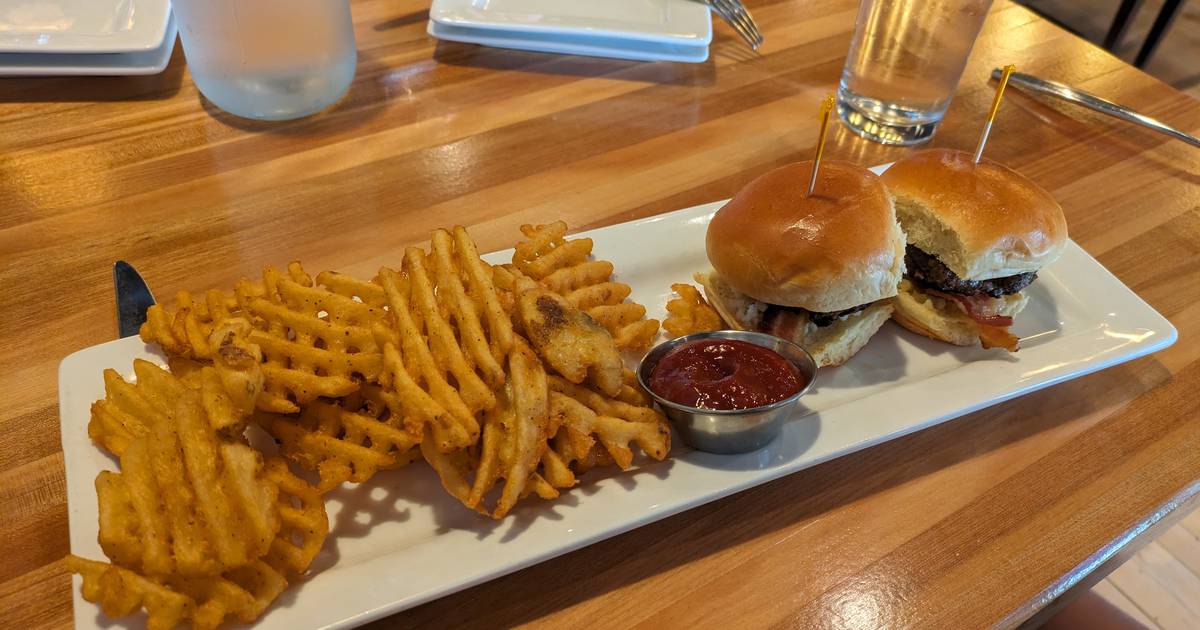 Mystery Diner in DeKalb: From unique to tried-and-true, Tapa La Luna ...