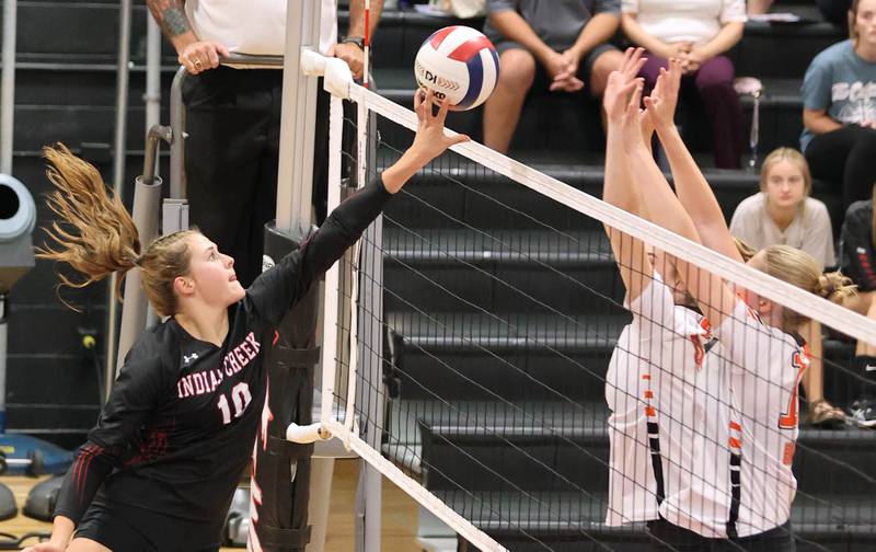 Photos: Indian Creek volleyball hosts DeKalb – Shaw Local