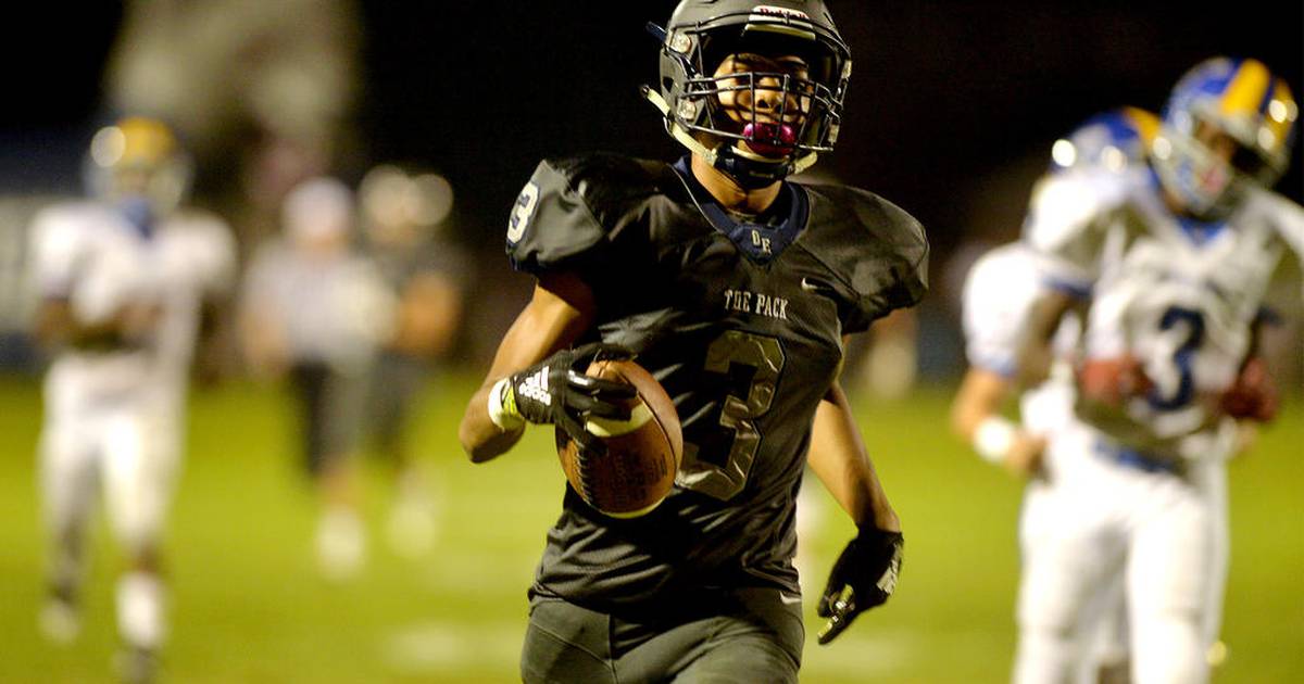 Football notes: Keion Battle making his own name for Oswego East on the ...