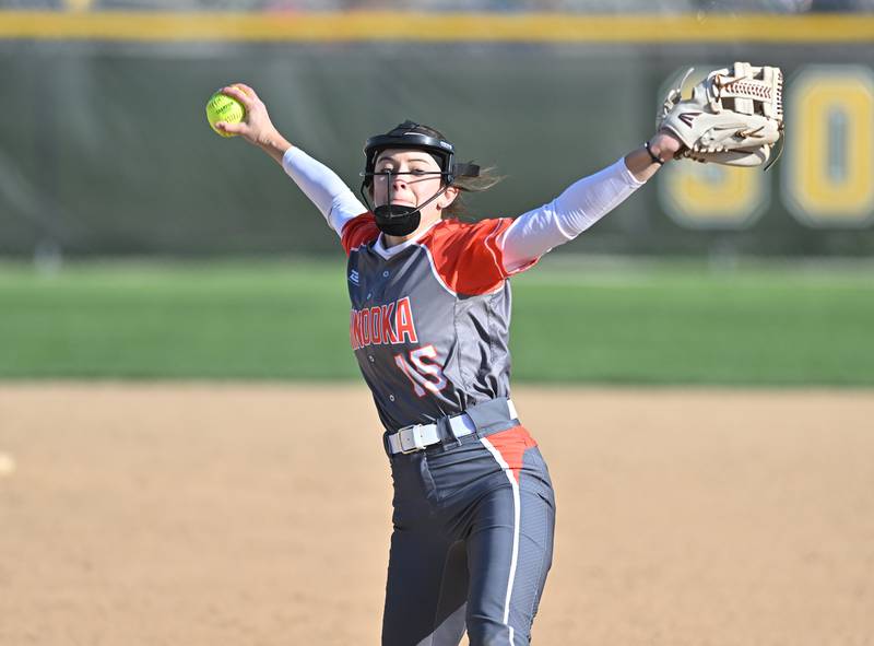 Softball: Taylor Macklin tosses shutout; Minooka uses timely hitting to ...