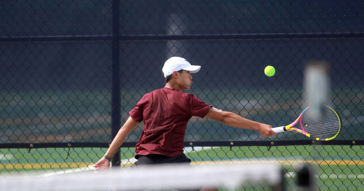 Prairie Ridge’s Jacob Kim, Wolves’ doubles team of Tim Jones, Cole ...