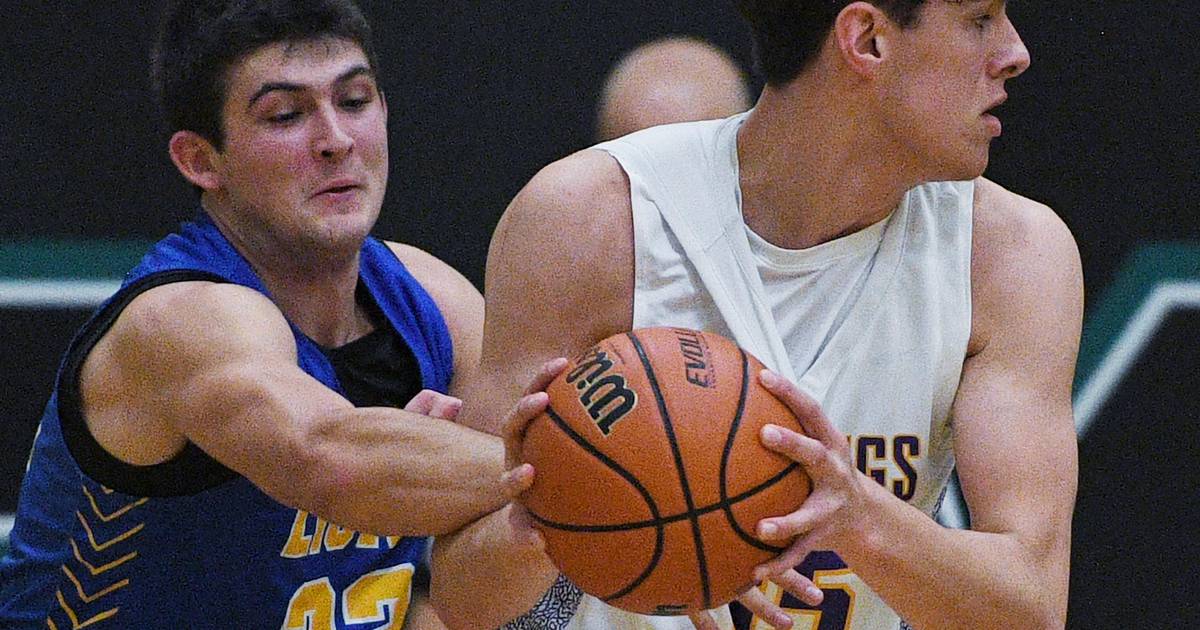 Photos: Lyons vs. Rolling Meadows in Jack Tosh Holiday Classic ...