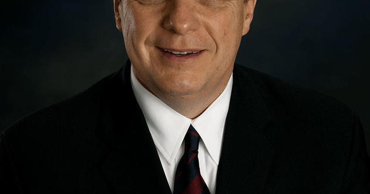 Sen. Richard Durbin says impeachment trial should be a fair, "real ...