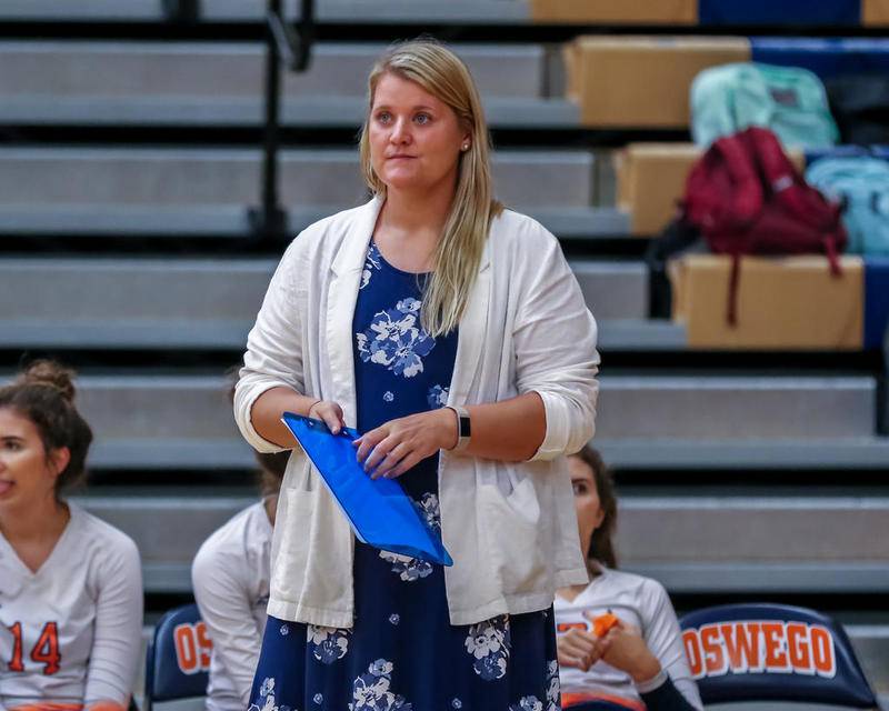 Softball: Sara Polensky promoted to Oswego's new varsity coach – Shaw Local