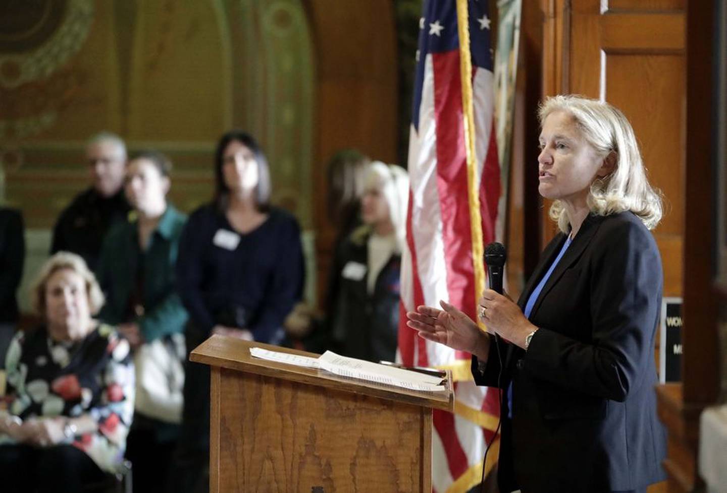 Courthouse rally calls attention to child abuse in Kane County, efforts ...