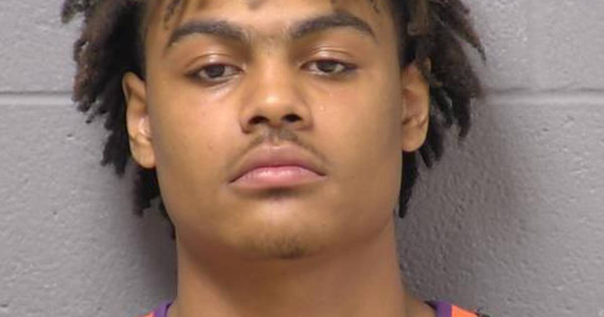 Inmate tossed urine at guard, head-butted another guard: cops – Shaw Local