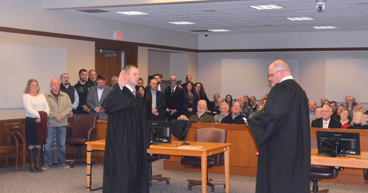 Crull sworn in as Ogle County associate circuit judge – Shaw Local