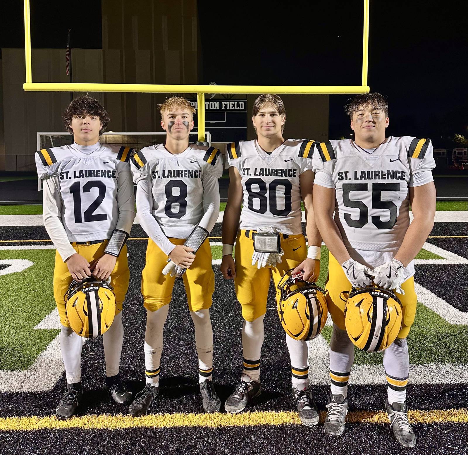 St. Laurence rumbles for IHSA Class 6A playoff win against Oak Lawn ...