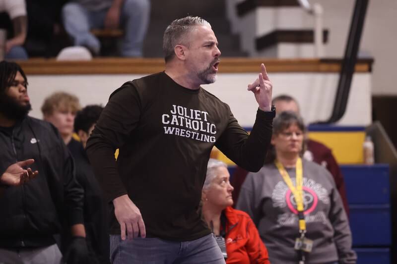 Photos: Joliet Central Class 3A Regional Boys Wrestling – Shaw Local