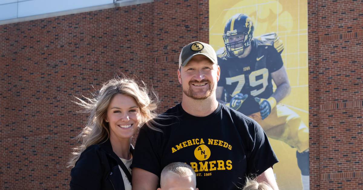 Marian Central graduate Bryan Bulaga looks at life outside of NFL ...