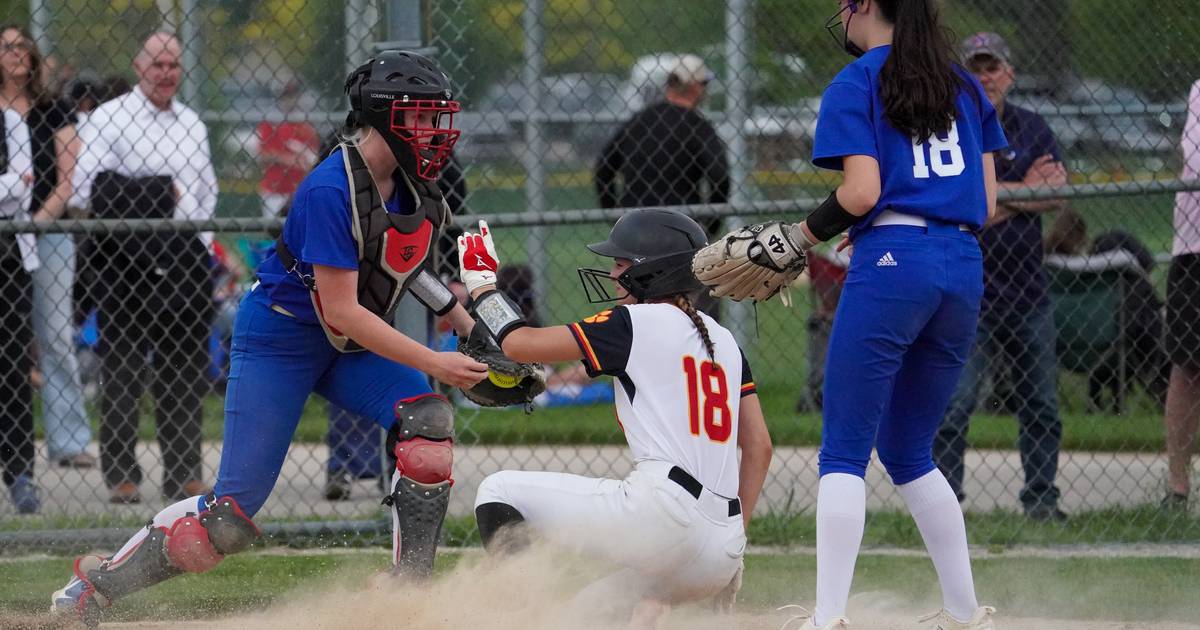 Photos: Batavia vs. Geneva softball; Batavia wins 3-1 – Shaw Local