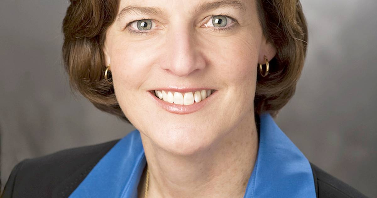 Get to know Karen Lambert, Advocate Good Shepherd Hospital President ...