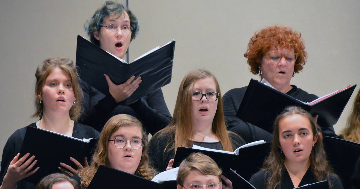 IVCC music ensembles to perform 3 holiday concerts – Shaw Local