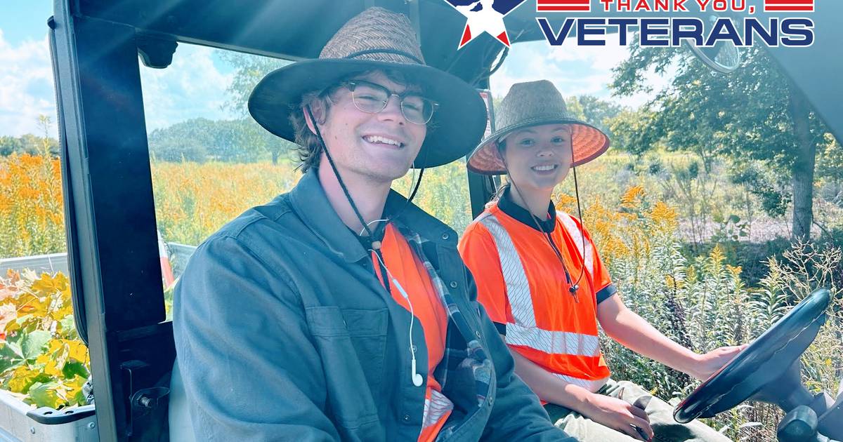 Cantigny’s intern program offers veterans work experience, career ...