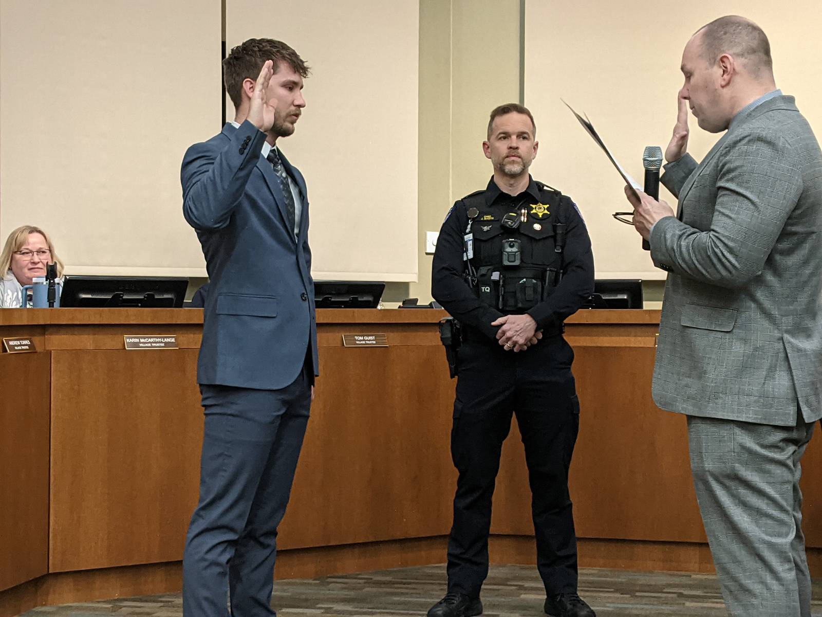 Oswego swears in new police officer – Shaw Local