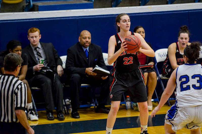 Barry on Campus: Jacobs grad Tennant a walk-on at Lewis – Shaw Local