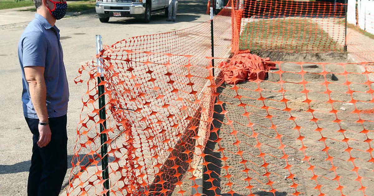 Congressman Adam Kinzinger tours DePue soil remediation sites – Shaw Local