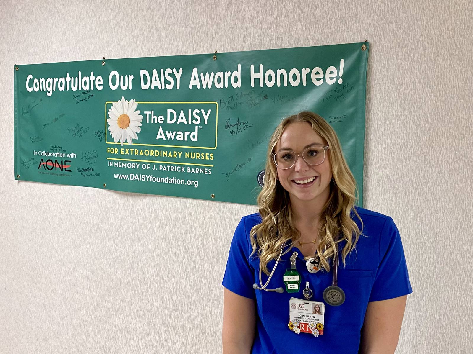OSF St. Elizabeth ICU nurse receives DAISY Award – Shaw Local